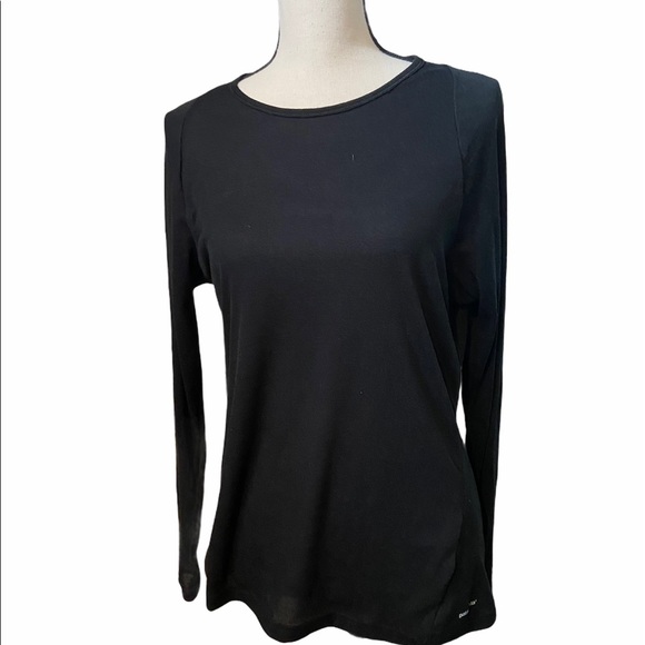 Patagonia | Tops | Hp Patagonia Black 0 Polyester Base Layer | Poshmark